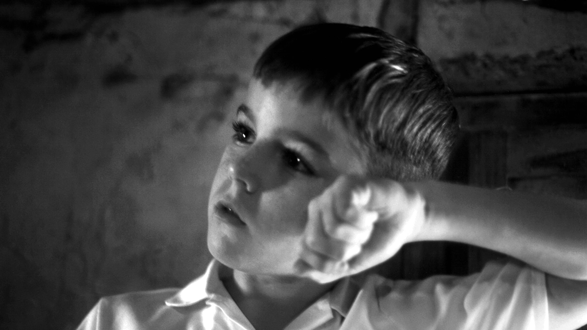 Alumbramiento (Víctor Erice, 2002) - La Cinémathèque française