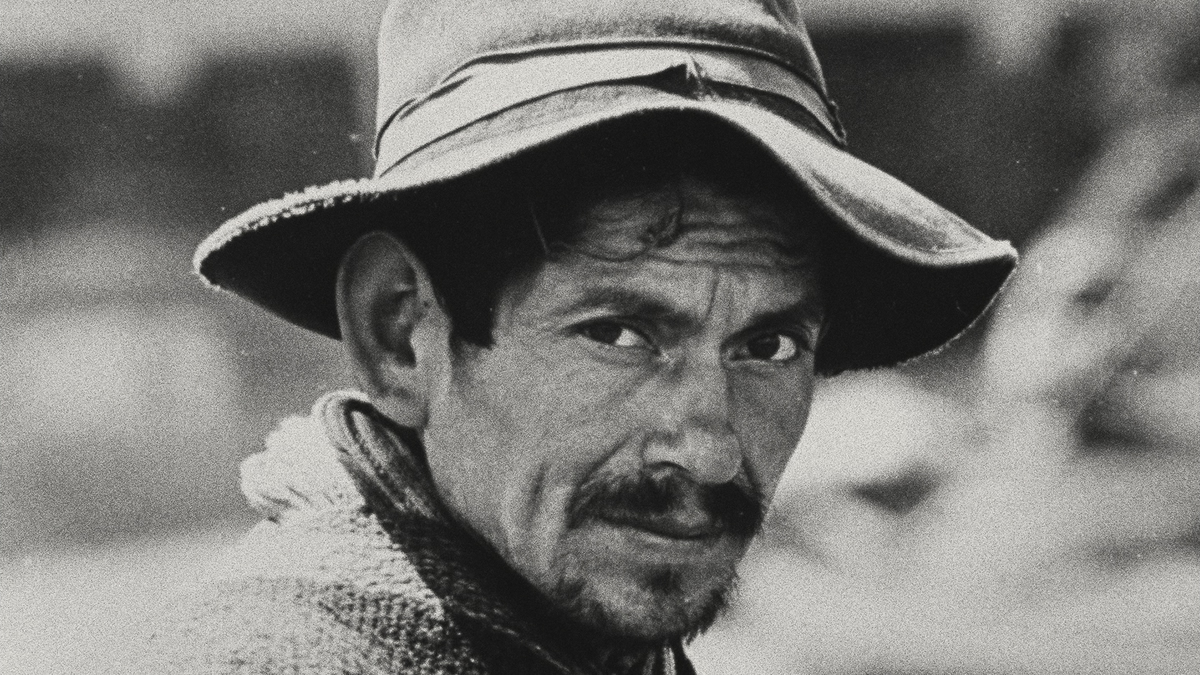 Lördags Chile (Peter Nestler, 1974) - La Cinémathèque française