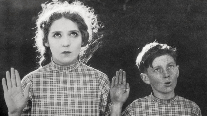 Papa longues jambes (Marshall Neilan, 1919) - La Cinémathèque française