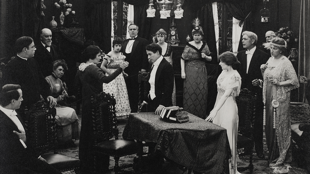 Pillars of Society (Raoul Walsh, George Nicholls, 1915) - La ...