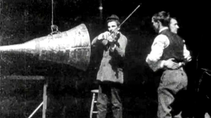 Dickson Experimental Sound Film (William K.L. Dickson, 1894) - La ...