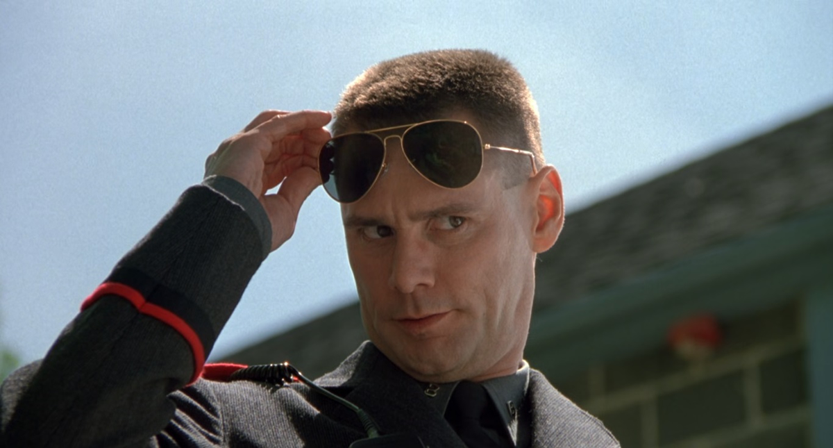 Jim Carrey, l'Amérique démasquée (Adrien Dénouette, Thibaut Sève, 2021 ...