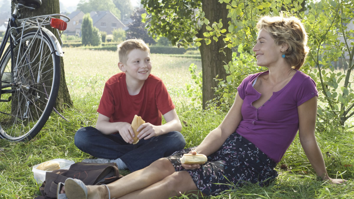 Le Gamin au vélo (Jean-Pierre Dardenne, Luc Dardenne, 2010) - La ...